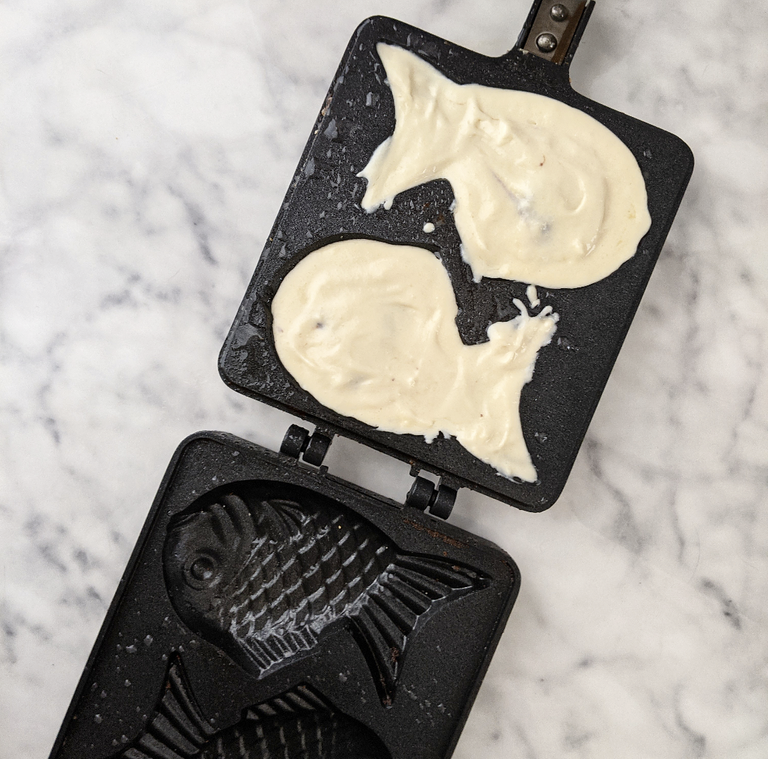 Keto Bungeoppang (Korean Fish Shaped Pastry) - Hungry Edit 3g Net Carbs