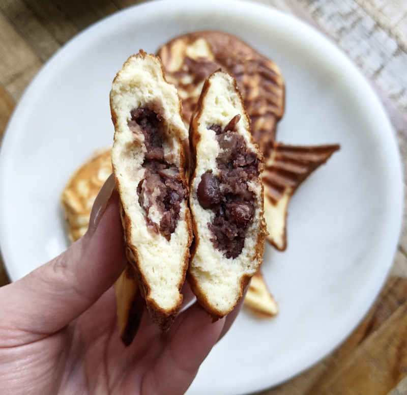 Keto Bungeoppang (Korean Fish Shaped Pastry) - Hungry Edit 3g Net Carbs