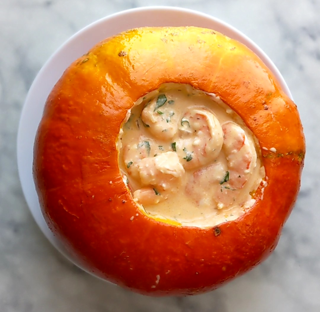 Keto Camarão na Moranga (Brazilian Shrimp Stuffed Pumpkin) - Hungry Edit